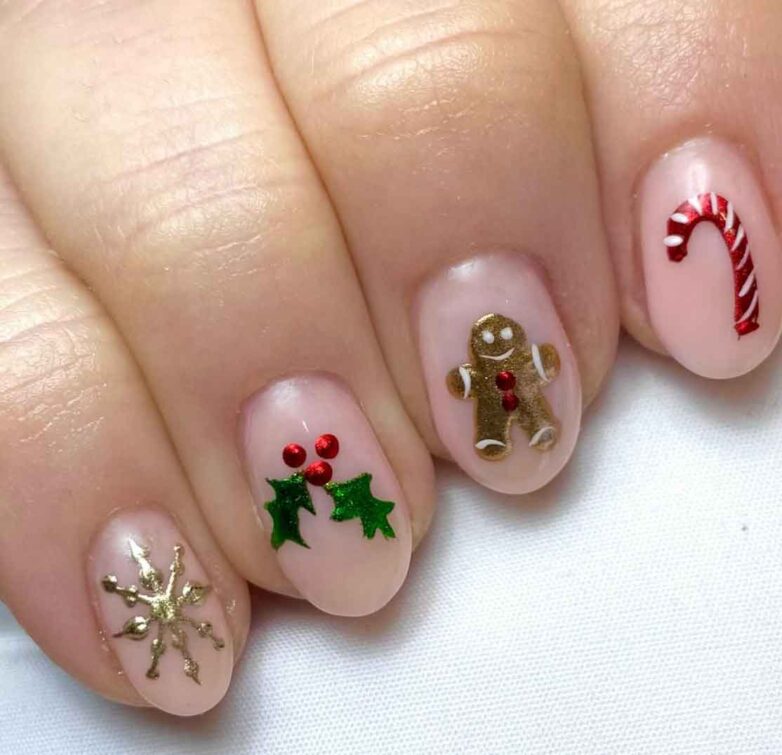 Cute Christmas Nails for the Dearest Holiday Mani - The Mood Guide