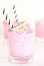 The Best Sweet Pink Milkshake Recipes (Homemade, Aesthetic & Easy ...
