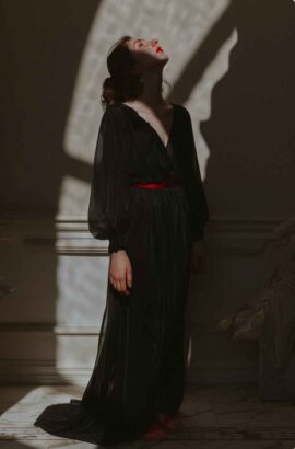 30+ Ways to Style Red in Your Dark Academia Outfit - The Mood Guide