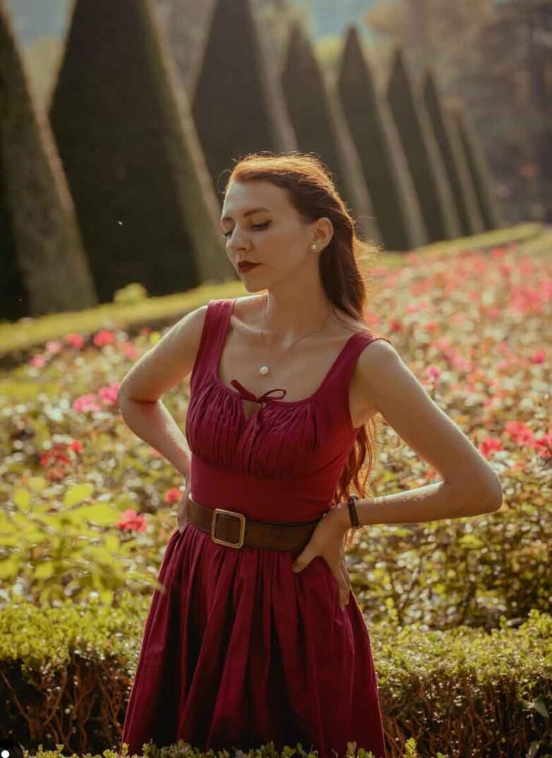 10+ Unexpected Colors & Mixes for Cottagecore Spring Outfits