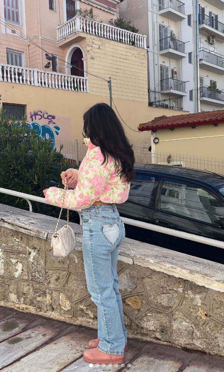 25+ Aesthetic Soft Feminine Outfits Ideas - The Mood Guide