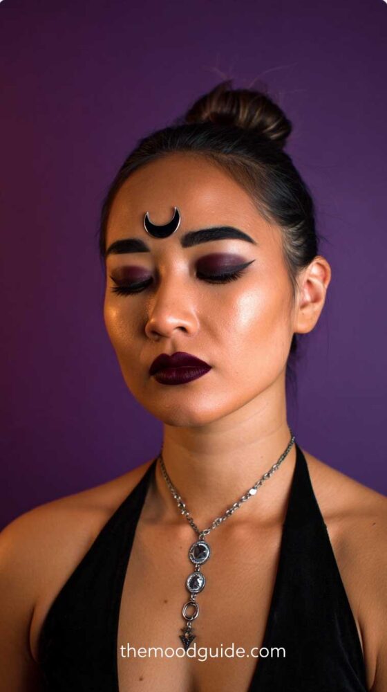 30 Easy Aesthetic Halloween Makeup Ideas - The Mood Guide