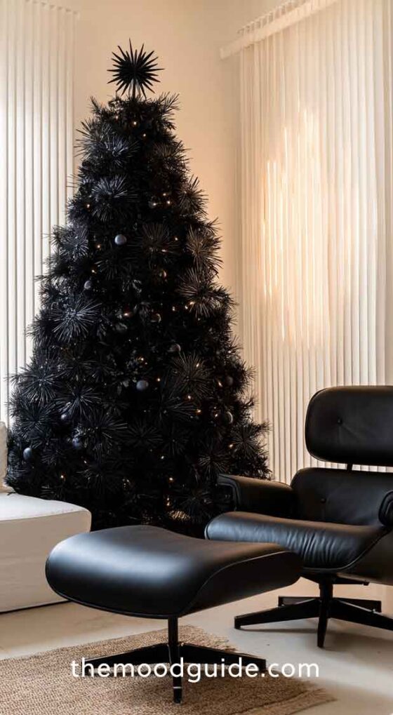 24+ Modern Minimalist Christmas Tree Ideas For a Timeless Chic Noel Aura
