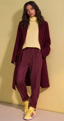12+ Burgundy Color Blocks to Try this Winter - The Mood Guide